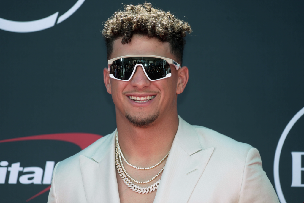 Netflix Quarterback Series Includes Allen Moments – Buffalo FAMbase — # ...